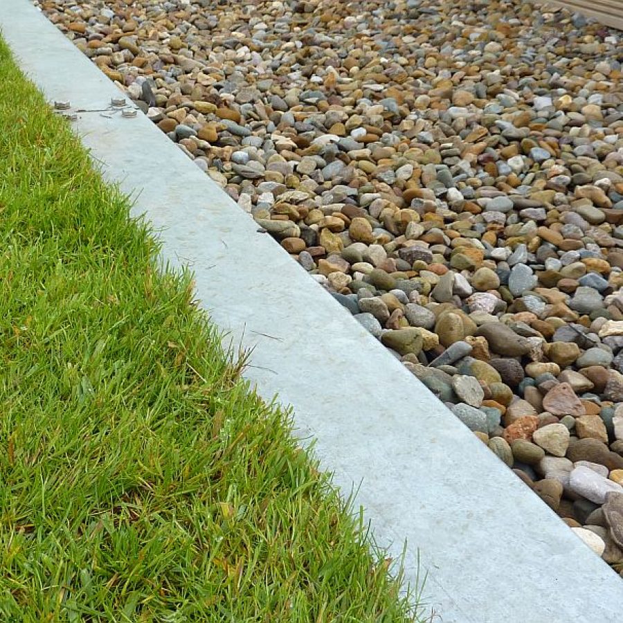 Lawn Edging - 1m extension - Plowman Brothers
